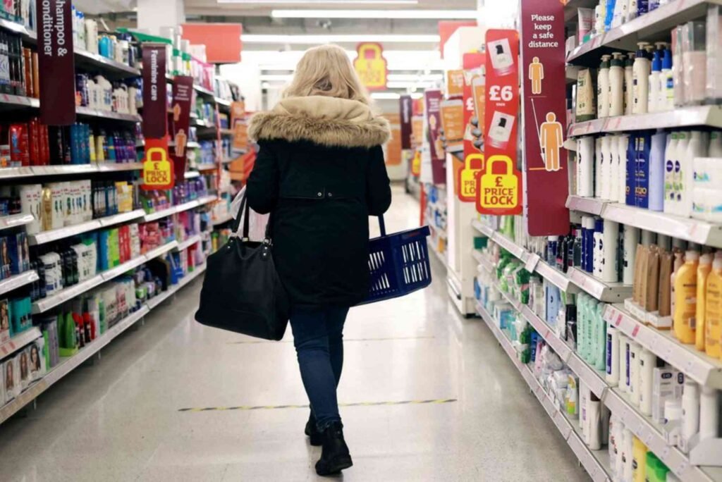 Sunday Shopping Rules Explained – Your Guide
